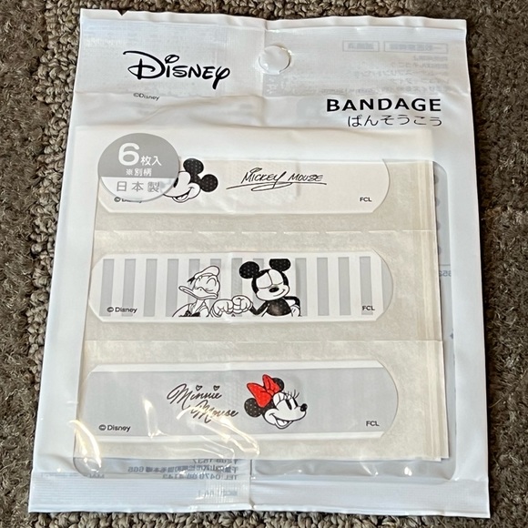 Disney | Other | Mickey Mouse Friends Pack Of 6 Adhesive Bandages First ...